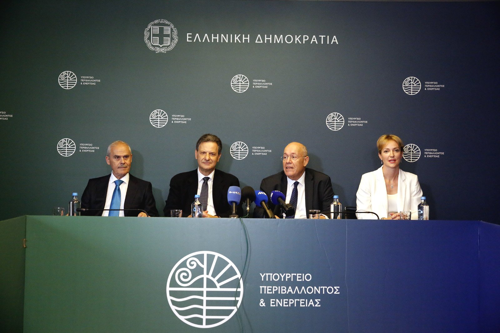 ΥΠΕΝ: Η νέα ηγεσία αναλαμβάνει καθήκοντα - Ecotec